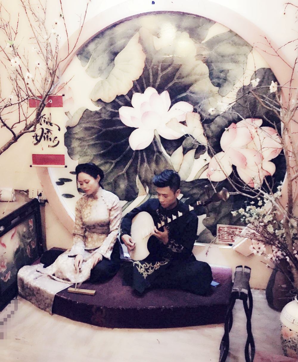 Nhìn lại | Winlinh