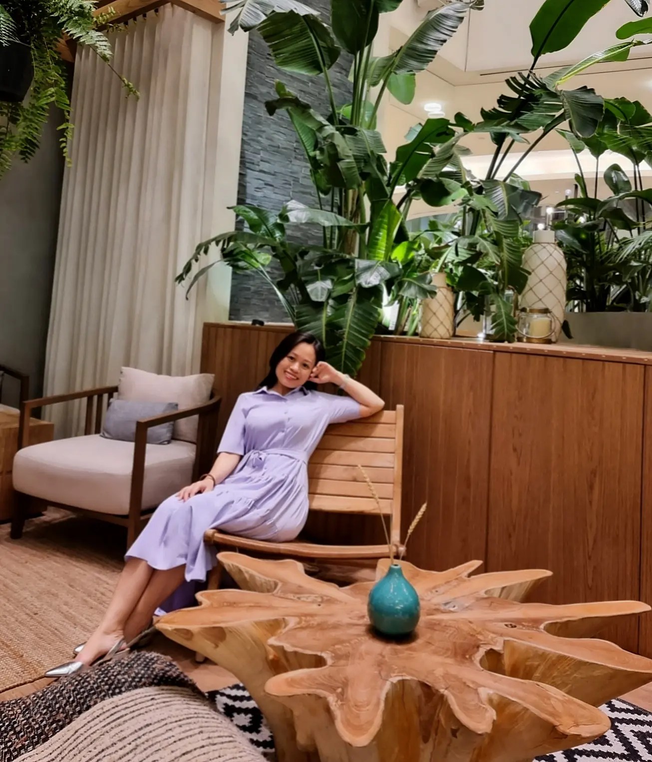 Chúng ta đang bị chi phối quá nhiều bởi ngoại cảnh | Winlinh